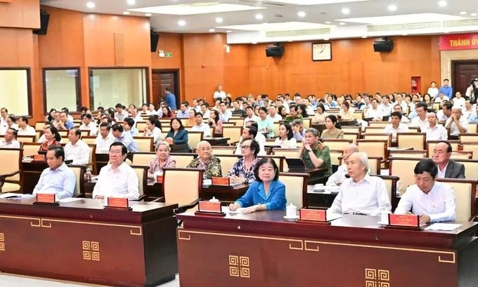 TP.HCM: Xây dựng bộ máy tinh gọn và áp dụng chỉ số KPI đánh giá cán bộ